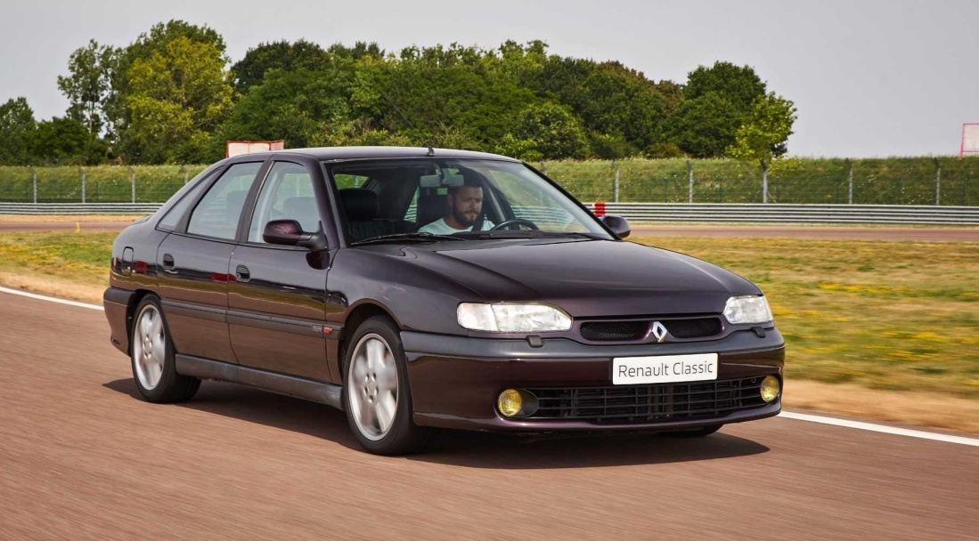 Renault Safrane: Prva klasa francuskog komfora! – Revija HAK