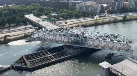 Pokretni most u New Yorku nije se mogao zatvoriti: Raširio se zbog ...